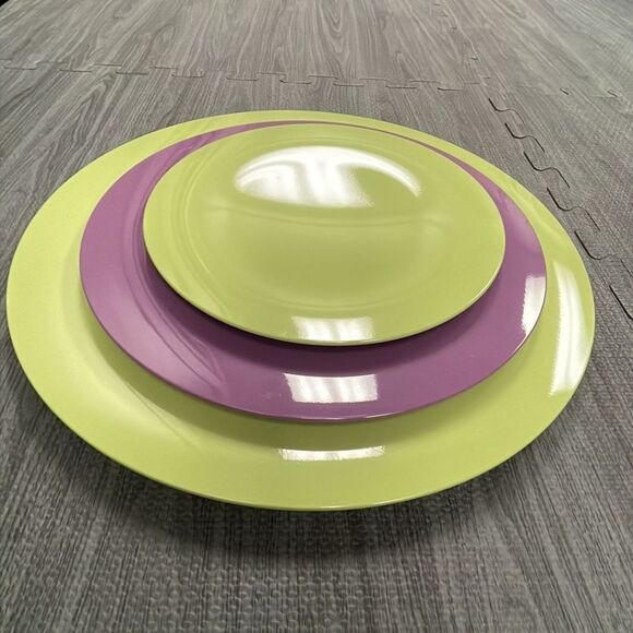 Tupperware | Dining | Tupperware Plate Set Vintage Melamine ...